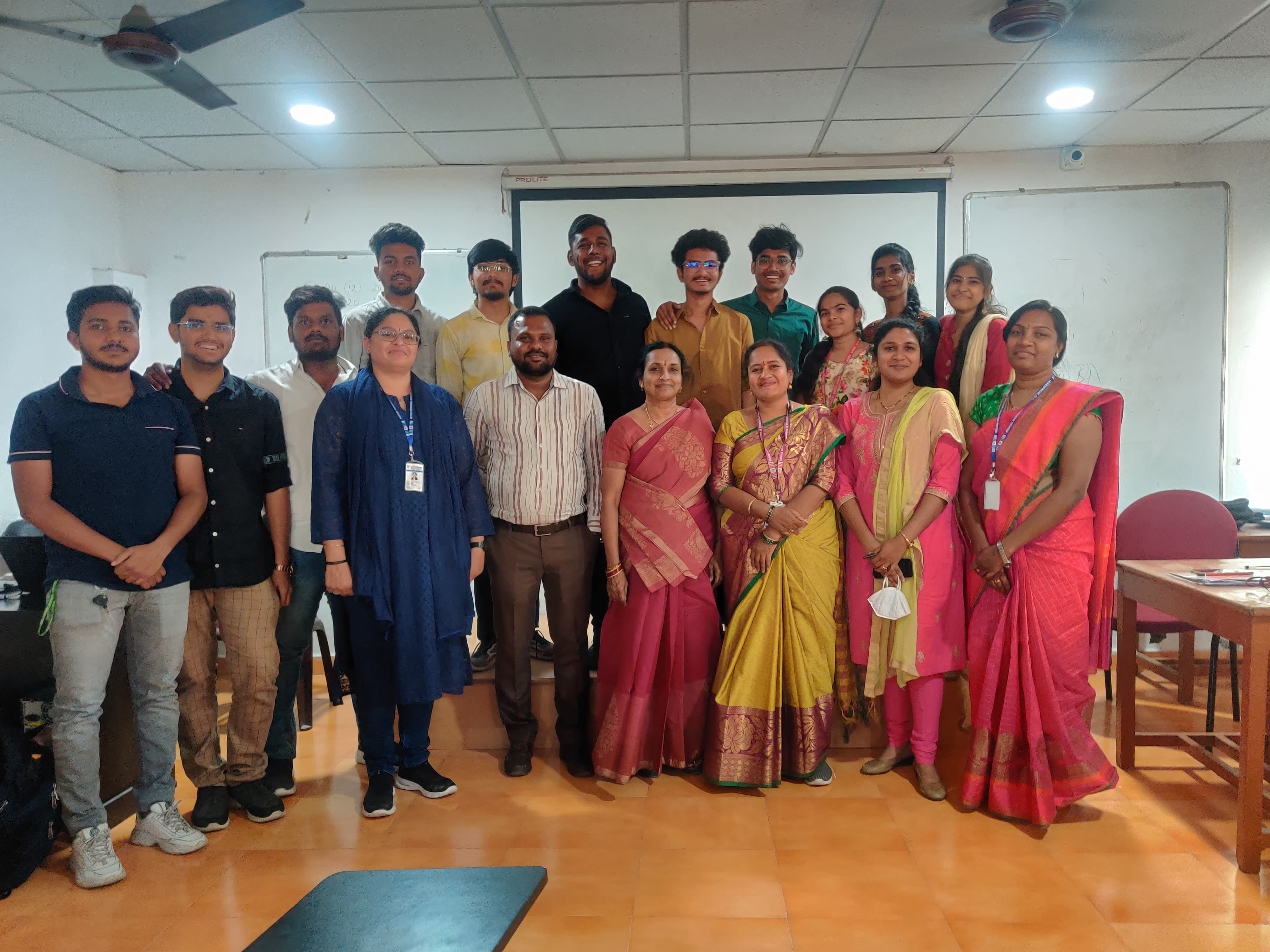 Best College in Hyderabad | Keshav Memorial Institute of Commerce and ...